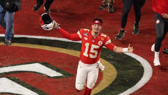 Mahomes y Kelce dan una nueva lección en Netflix y aseguran el primer puesto | Relevo